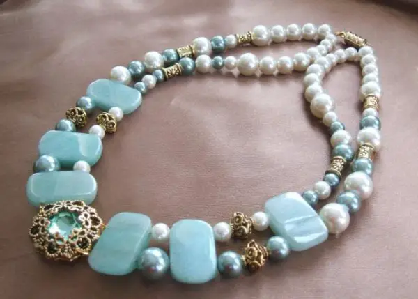 Learn How to Use Beading Wire for Stringing Beads Into Jewelry