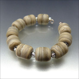 What Types of Beads are Used to Make Jewelry? (With Pictures)