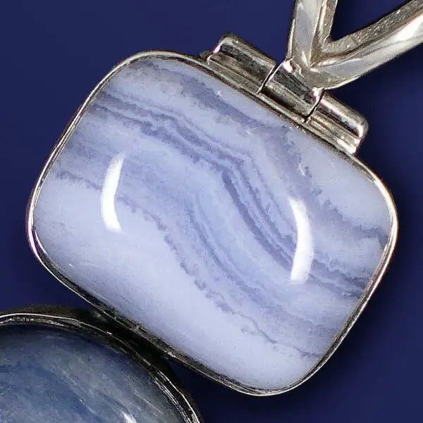 Chalcedony Definition in Jewelry Making | Beadage