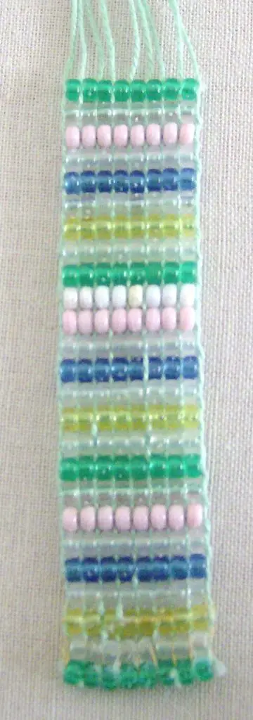 Loomwork - Bead Weaving on a Bead Loom | Beadage