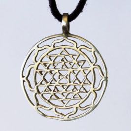 Pendant Definition in Jewelry Making | Beadage