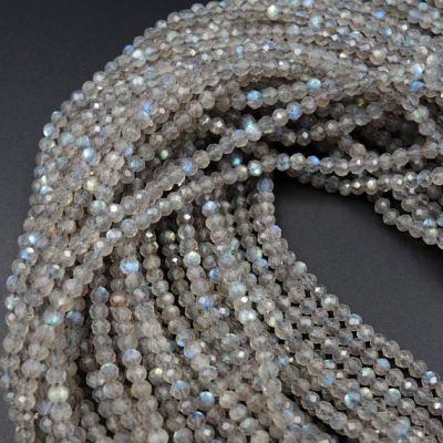 Labradorite Meaning and Properties | Beadage