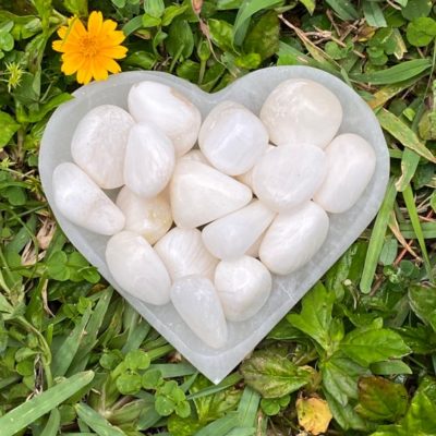 Scolecite Meaning and Properties | Beadage