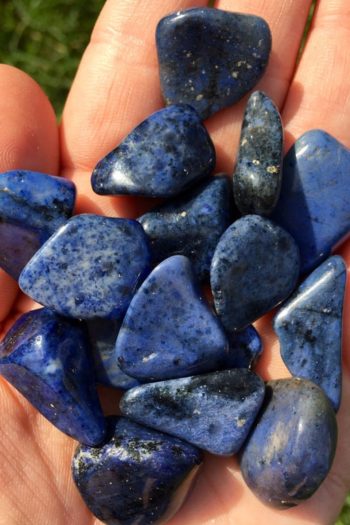 Dumortierite Meaning and Properties | Beadage