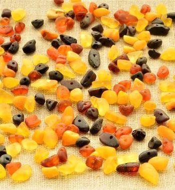 Amber Chip & Nugget Beads, Raw Amber Beads For Sale | Beadage
