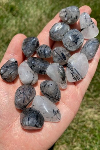 Tourmalinated Quartz Meaning and Properties | Beadage