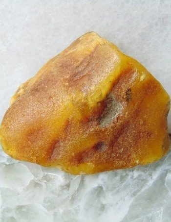 Raw Amber, Rough Amber For Sale For Sale | Beadage