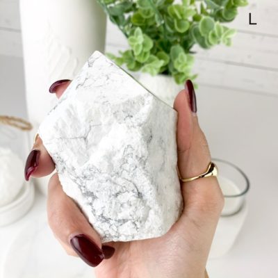 Howlite Meaning and Properties | Beadage