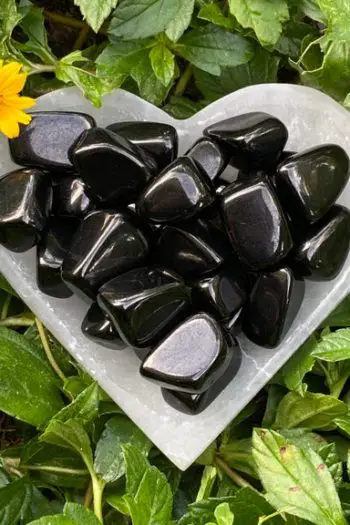 Jet Gemstone Meaning & Properties (aka Azabache, Black Amber, Whitby Jet)