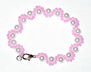 Curvy Bracelet - Jewelry Making & Beading Ideas | Beadage